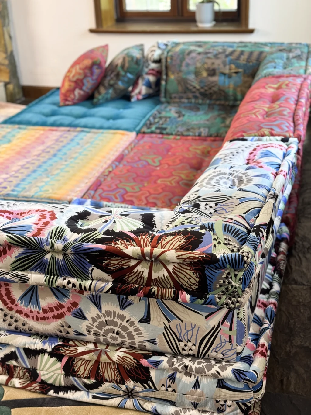 French Daybed Sofa: Denise